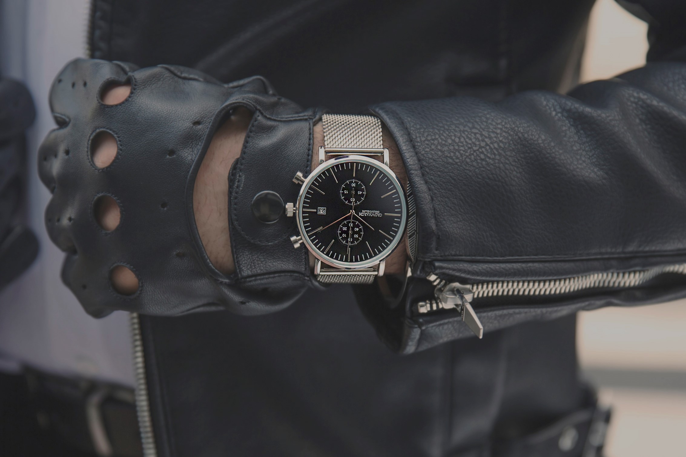 Regal wrist-wear and timely apparel – High Street Gent's Body Confidence